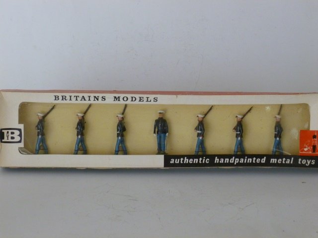 Britains Set #9182 Marine Corps Marching
