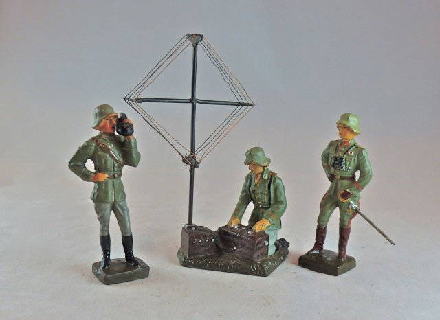Lineol German Signal Corps+off+general