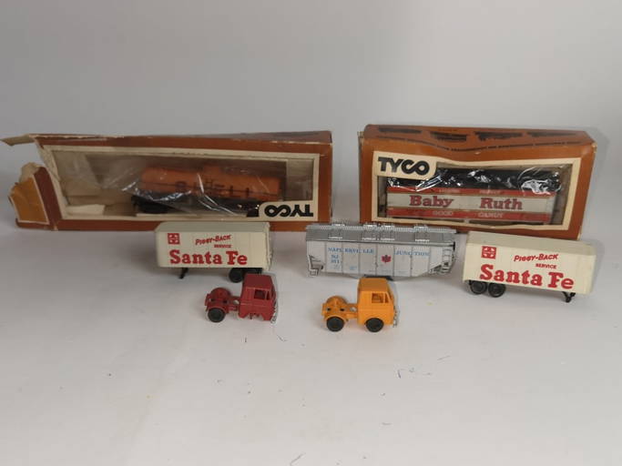 Group Of Tyco Car/train Models