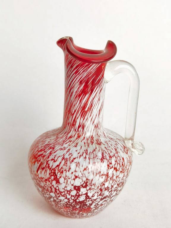 Vintage Red/white Splatter Glass Pitcher Vase Auction