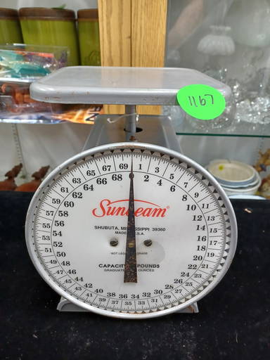 Vintage Sunbeam Scale