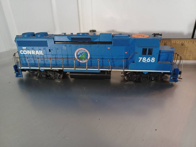 Conrail Train Engine