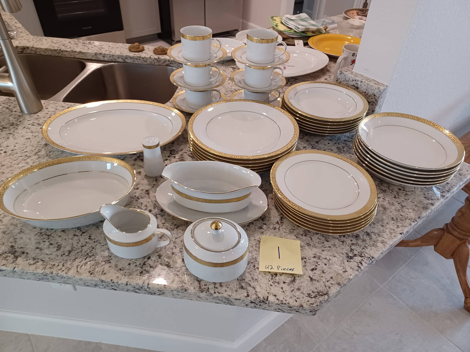 Elegant Gold Trimmed China Set Gold Buffet 42 Pieces Auction