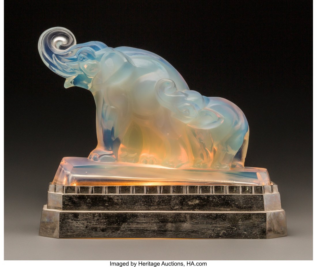 79199: Sabino Opalescent Glass Elephant Mother and Calf