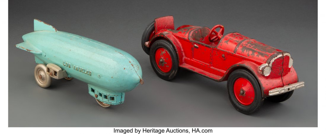 Vintage Kenton Cast Iron Blimp Los Angeles Pull