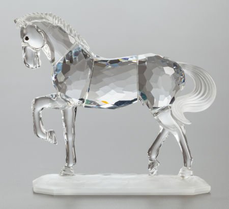 63025: A SWAROVSKI CRYSTAL HORSE FIGURINE IN ORIGINAL B - Feb 23, 2014 ...