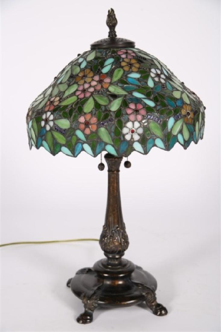 Reproduction Tiffany-Style Table Lamp
