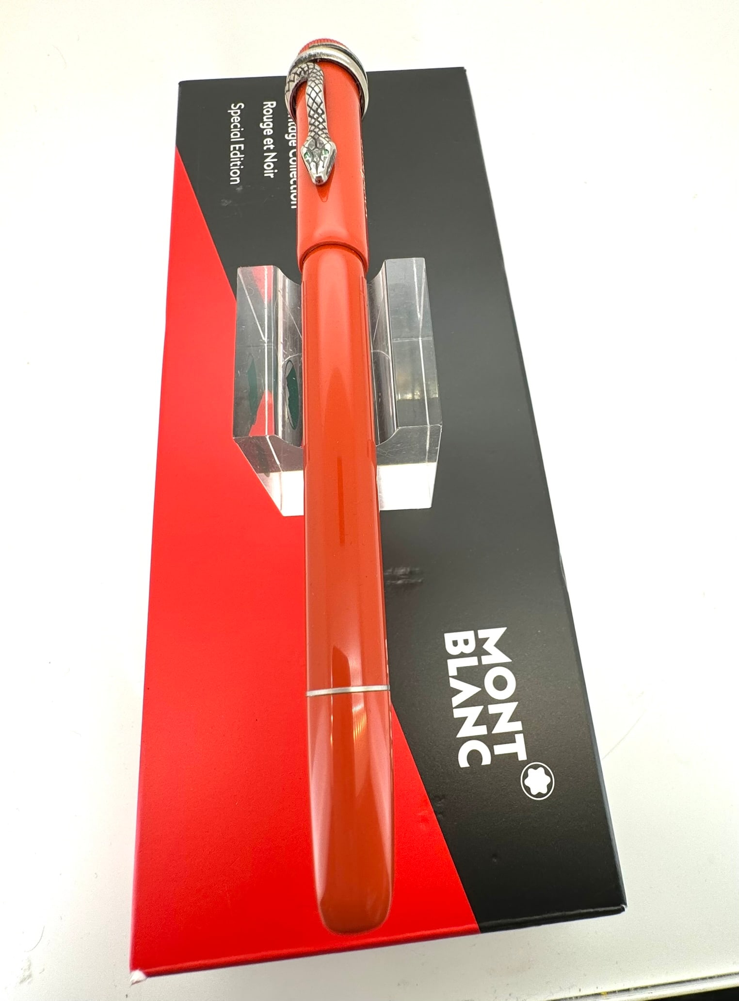 Montblanc Heritage Collection Coral Snake Fountain Pen Auction