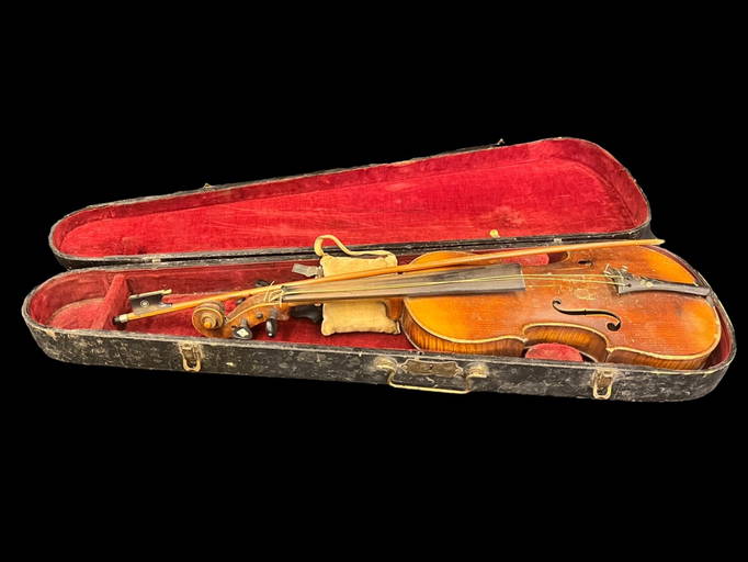 Stradiuarius Cremonensis Faciebat Anno 17 Copy Violin With Case
