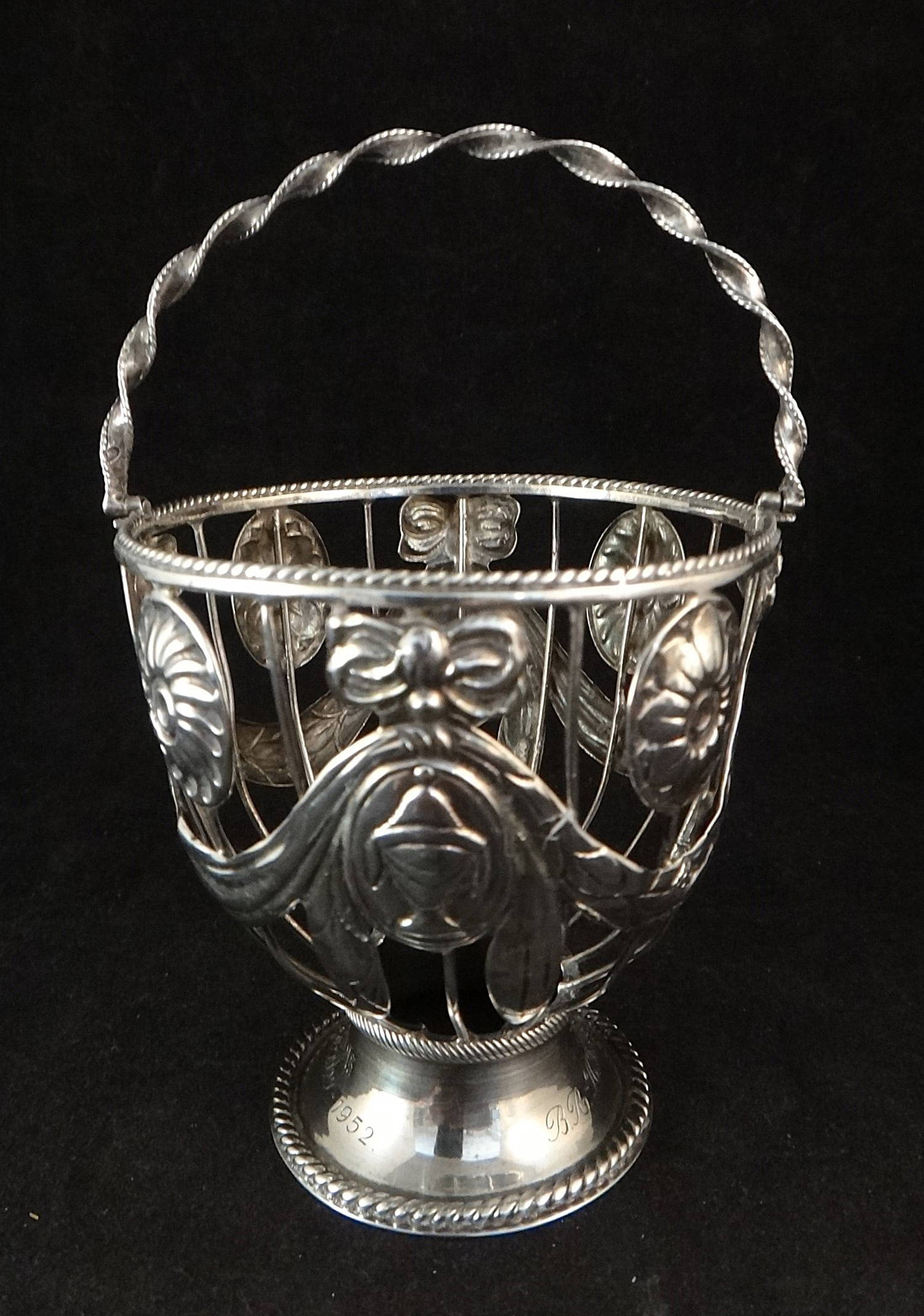 1902 London Sterling Openwork Footed Basket Auction