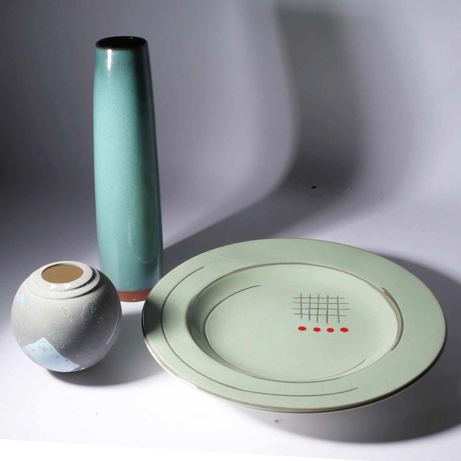 Signed 3pc Pottery Group: Walter Roche Studio Pottery Cylindrical Vase, Mcm Glazed Ball Vase ...