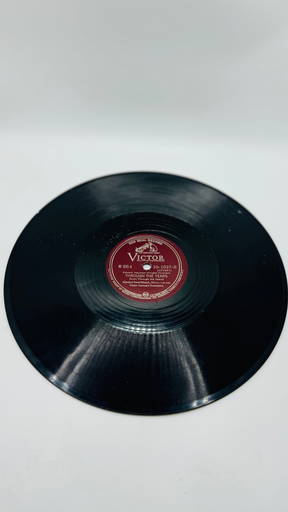 Victor Records Through The Years/smoke Gets In Your Eyes Gladys S