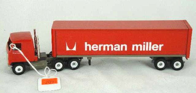 Winross Die Cast Herman Miller Tracker Trailer