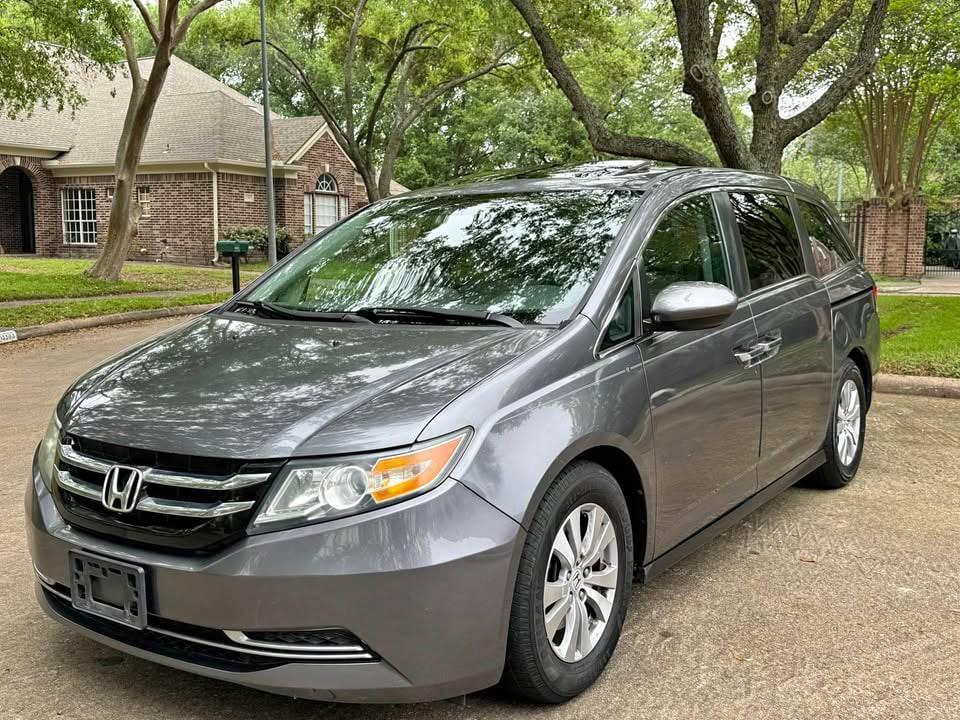 2014 Honda Odyssey Luxury Van - Jul 31, 2025 | Central Houston Auction ...