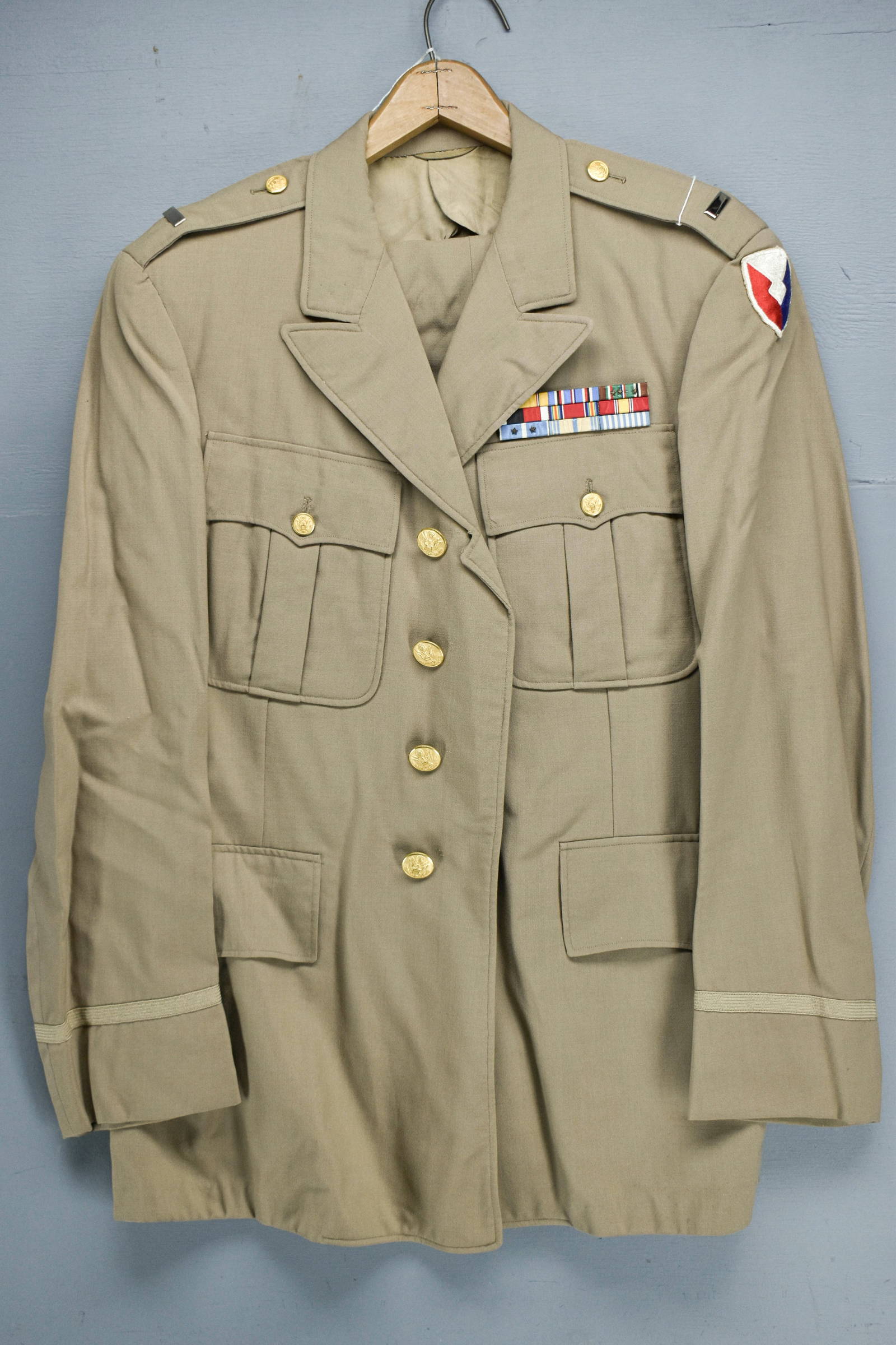 U.s. Army Khaki Uniform Auction