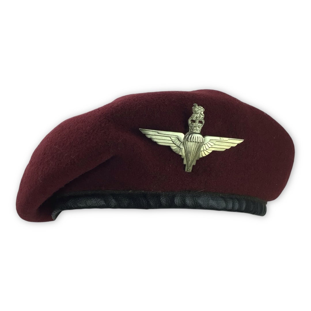 British Ww2 Parachute Regiment Maroon Beret With Badge – “red Devils ...