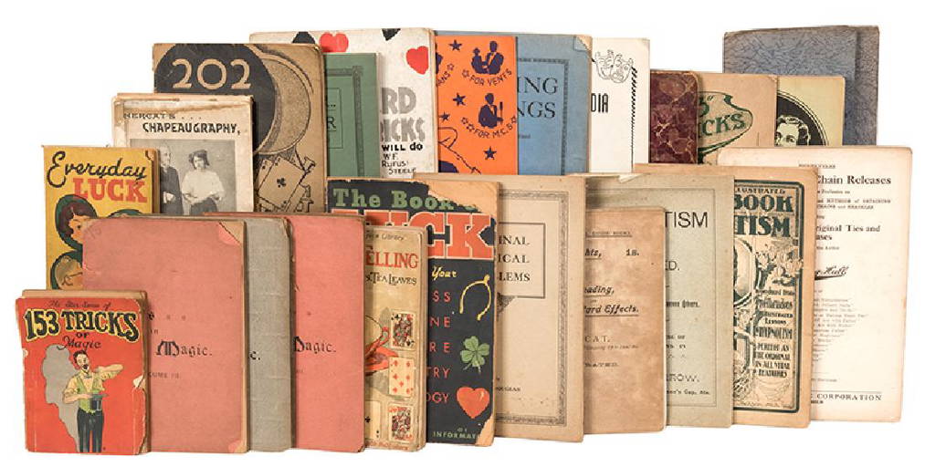 Lot Of Over 20 Vintage Pamphlets, Booklets, And Pulps