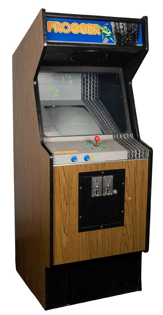 Frogger 25 Cent Upright Video Game.