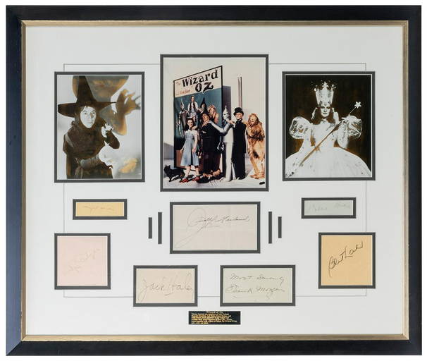 The Wizard Of Oz Autograph Display. Signatures Of Stars