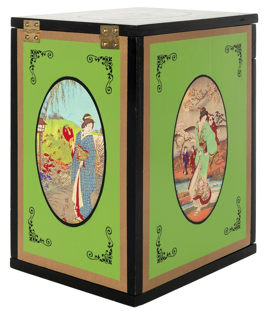 Breakaway Production Box. Alabama: The Magic Company, 2000s... - Dec 10 ...