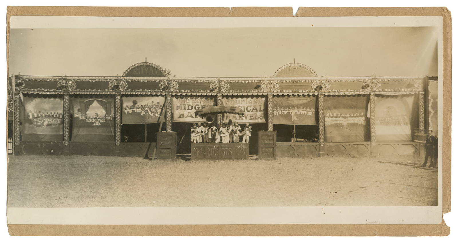 Morris & Castle Royal Midget Band / Circus Bannerline Panor... Auction