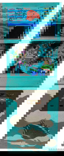 Midway’s Sea Raider 25 Cent Submarine Standing Arcade Game....