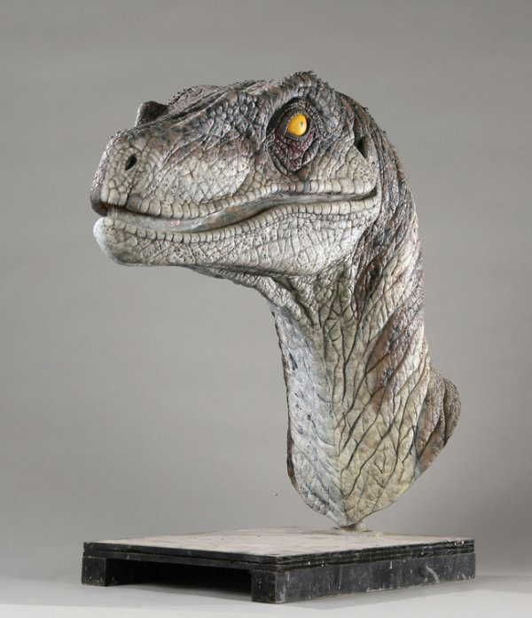 1140: Raptor head paint study from Jurassic Park III