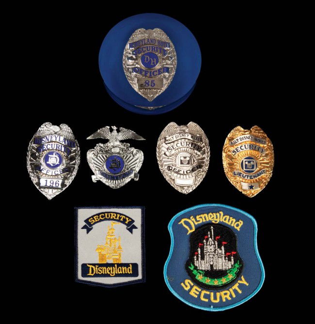 83: Disneyland & Disney World security patches & badges