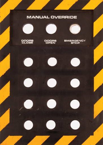718: ALIENS SCREEN-USED MANUAL OVERRIDE SWITCH PANEL (#0718) on Jul 31 ...