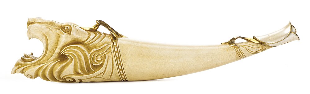 Susan Pevensie mythical “Horn of Aslan”.