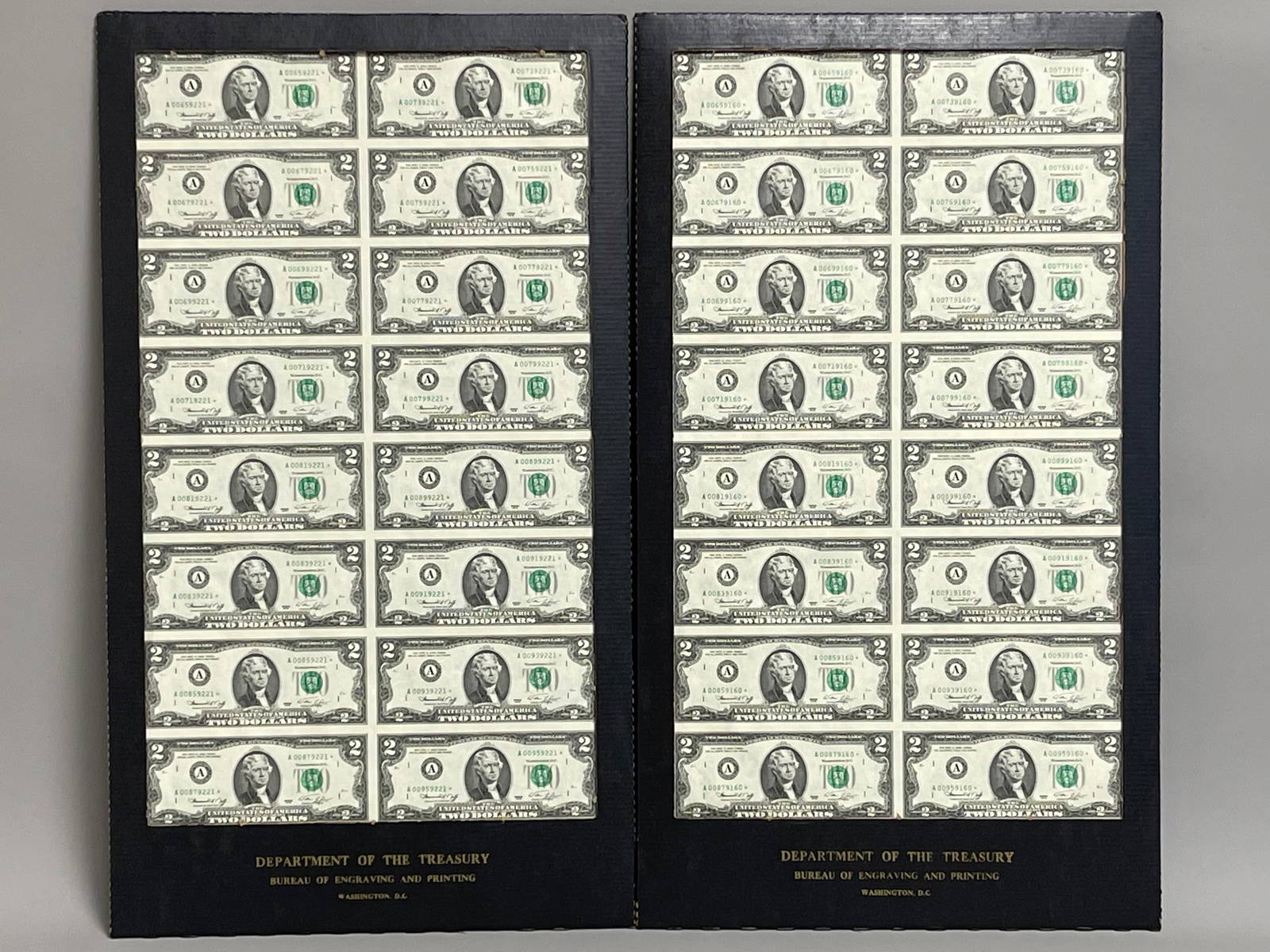 1976 Department Of The Treasury Uncut Sheets Of 32 $2.00 Bills Auction