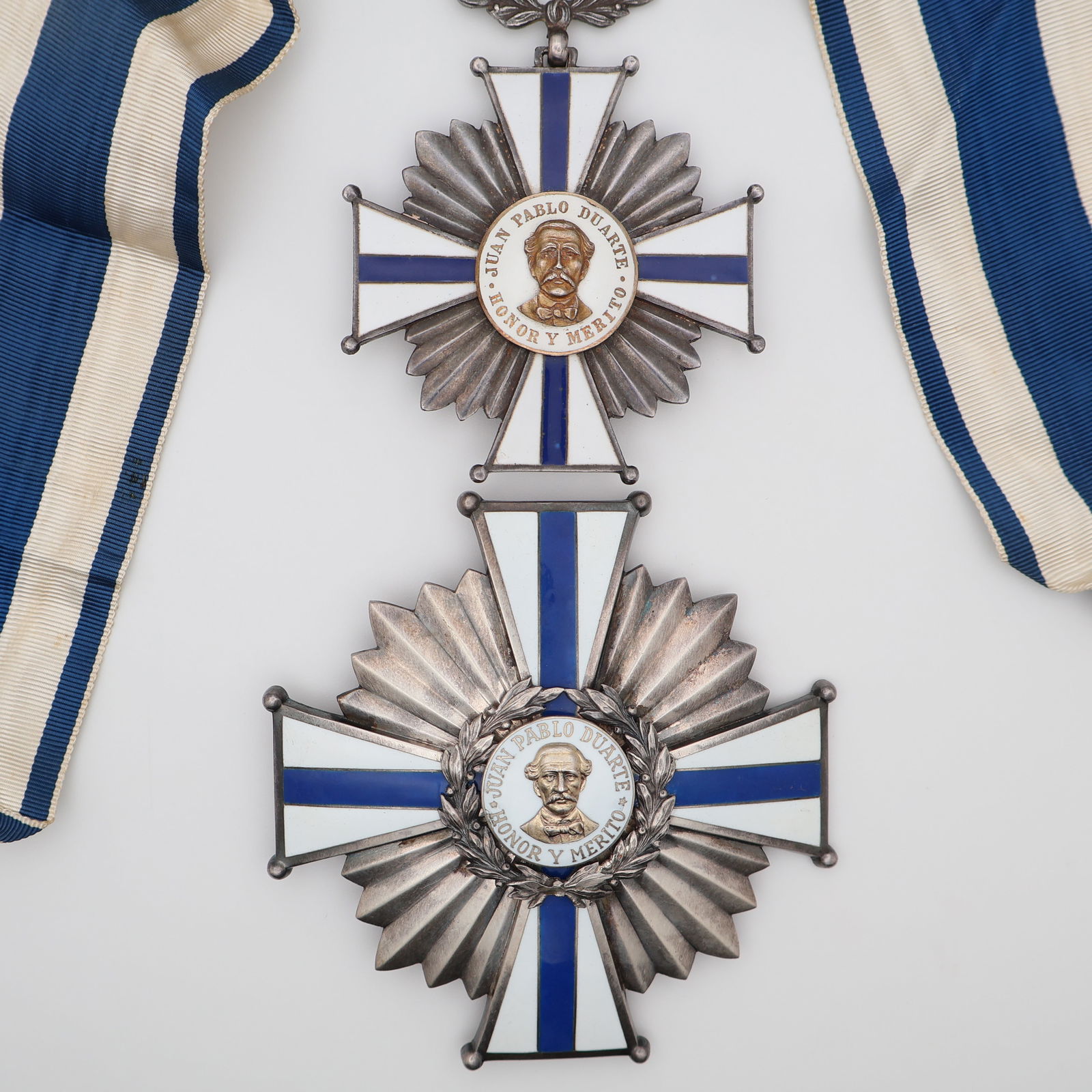 Dominican Republic Order Of Merit Juan Pablo Duarte, I Class Grand Cross Set