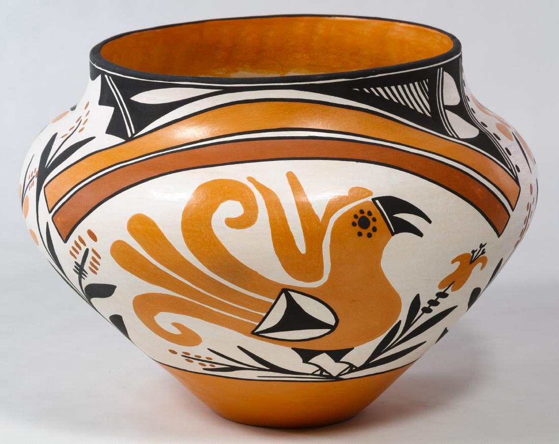 Native American (new Mexico) Pottery Olla