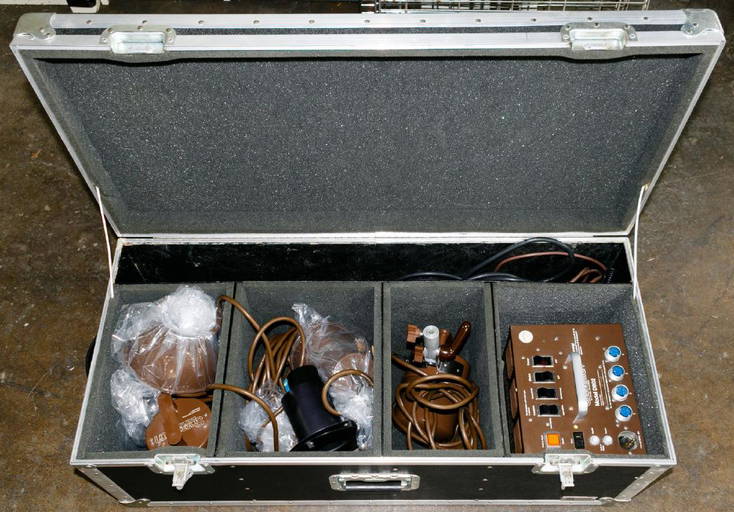 Speedotron Brown Line Lighting System