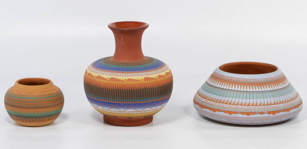 Navajo American Indian Pots
