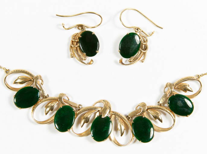 T.y. Lee 14k Gold And Jadeite Jade Necklace And Earring