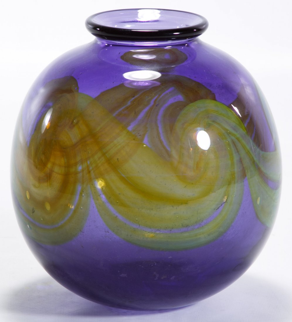 Mark Peiser Art Glass Vase