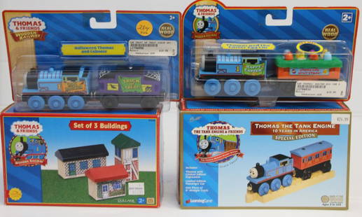 30 Pc Thomas The Tank Engine & Friends Train Sets