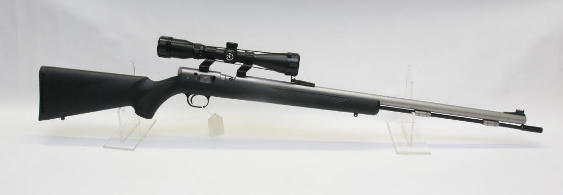 THOMPSON CENTER INLINE MUZZLELOADER