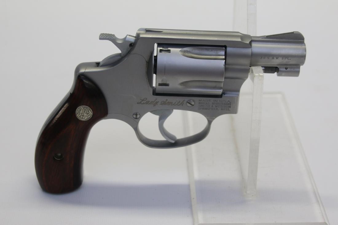 SMITH AND WESSON MODEL M60-7