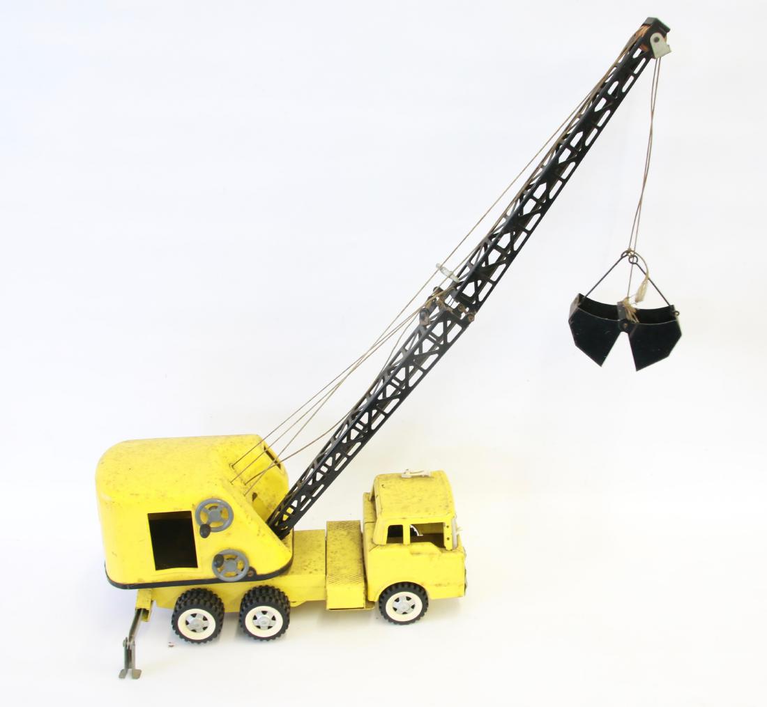 STRUCTO " MOBILE" CRANE - May 04, 2019 | Hartzell's Auction Gallery ...