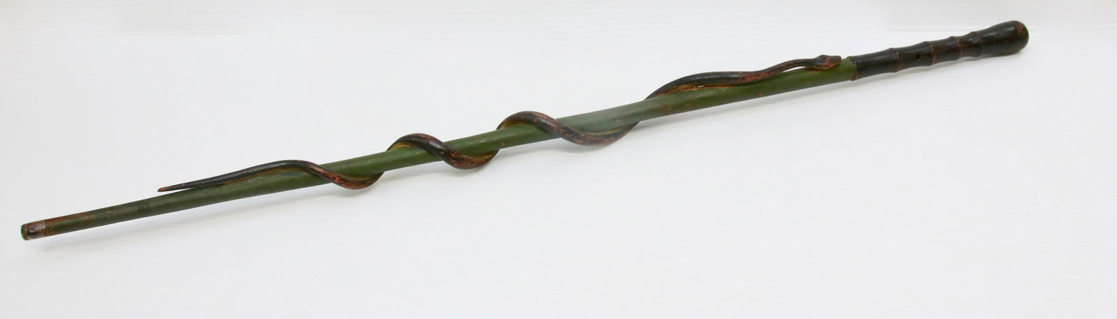 FOLK ART CARVED SNAKE CANE - Nov 08, 2019 | Hartzell's Auction Gallery ...