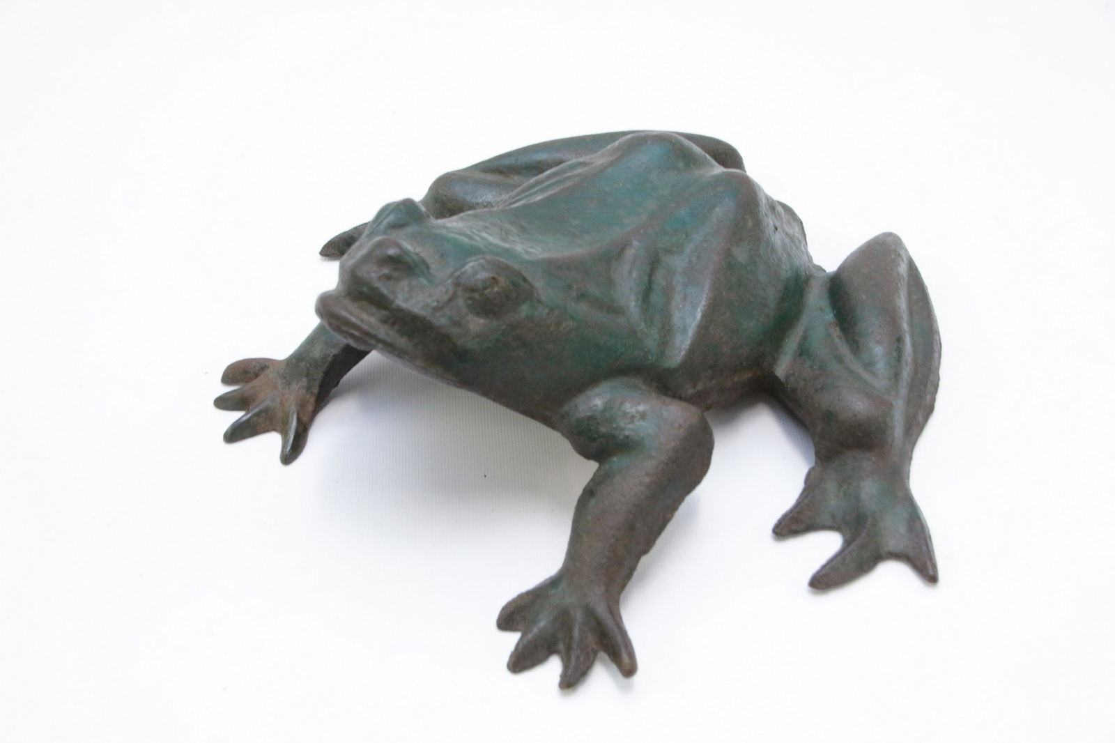 LARGE CAST IRON GARDEN FROG