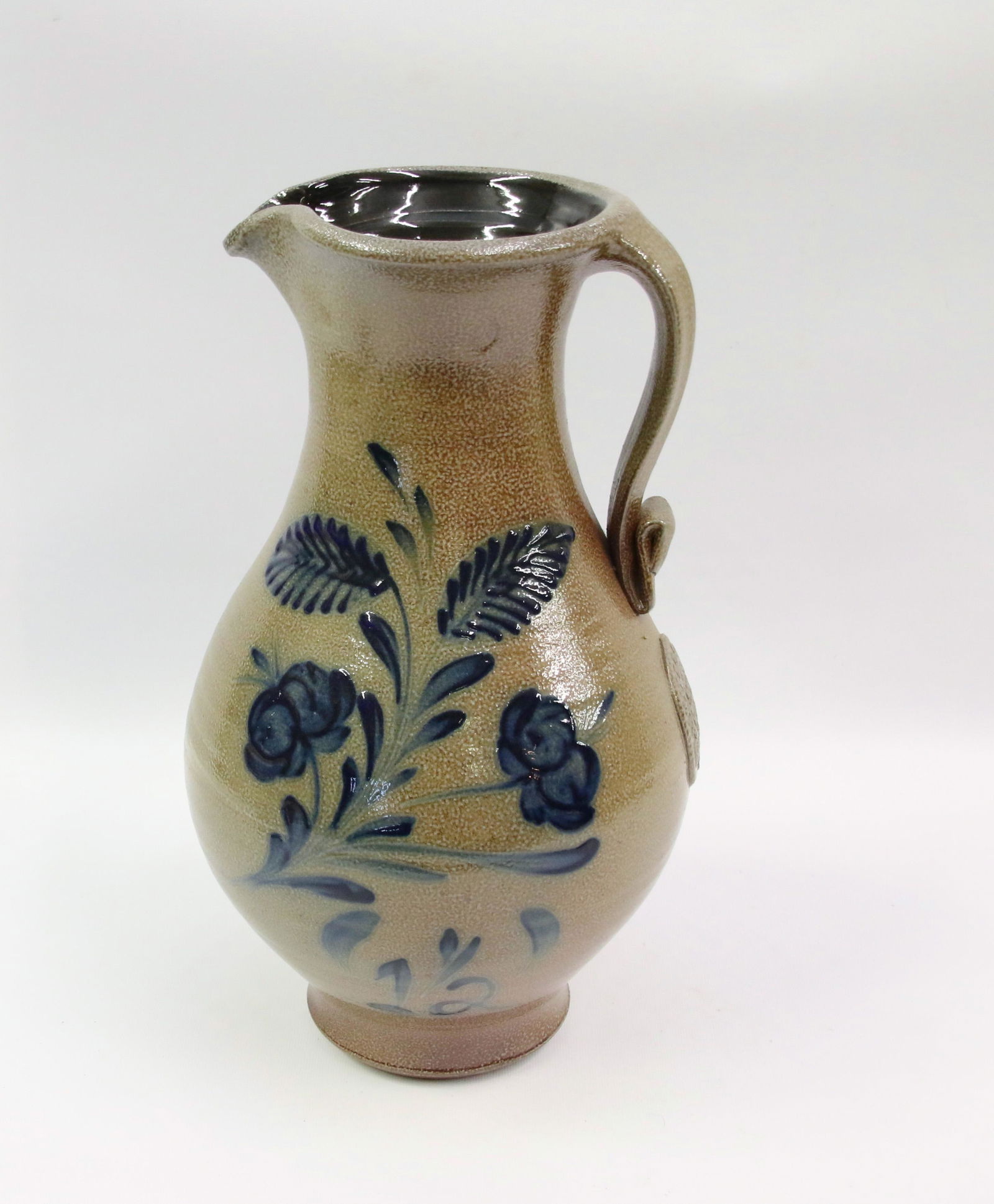 ROWE POTTERY STONEWARE PITCHER - Feb 17, 2020 | Hartzell's Auction ...