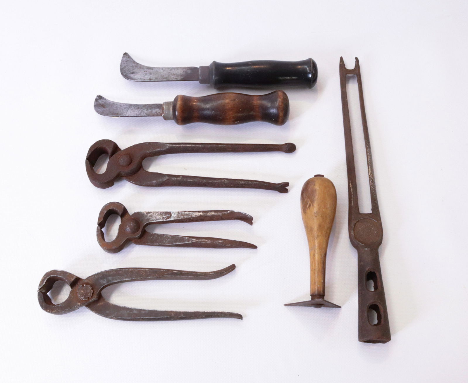 GROUP OF ANTIQUE TOOLS - Jun 08, 2020 | Hartzell's Auction Gallery, Inc ...