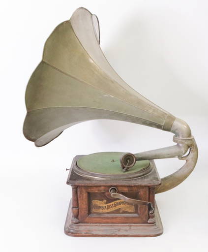 Oak Columbia Disc Graphophone