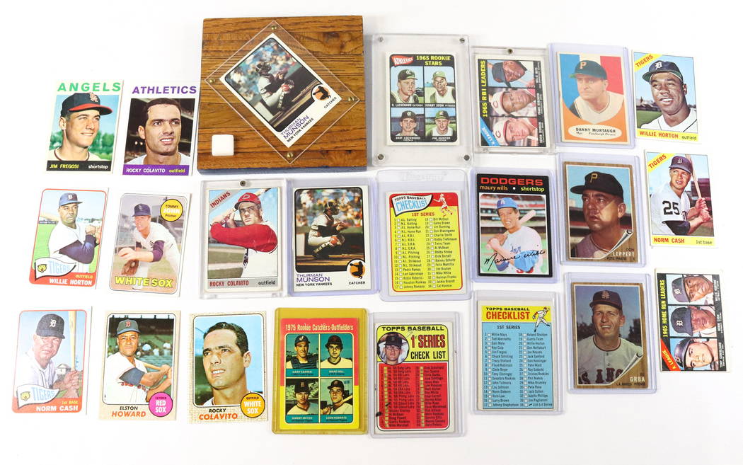 Group Lot Of Vintage Topps Baseball Cards