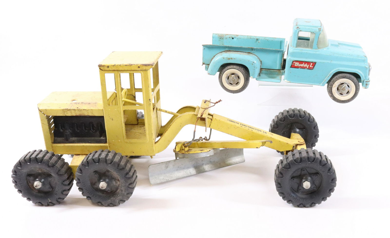 BUDDY L TRUCK AND STRUCTO CONSTRUCTION TOY - May 12, 2022 | Hartzell's ...