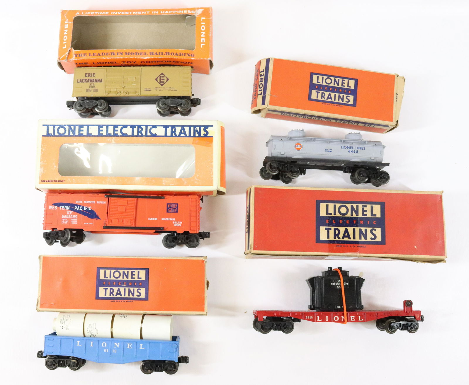 (5) Lionel Train Cars In Original Boxes