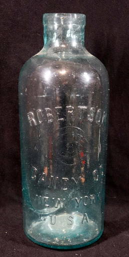 ROBERTSON CANDY CO. BOTTLE (#0070) on Nov 19, 2022 | Hartzell's Auction ...